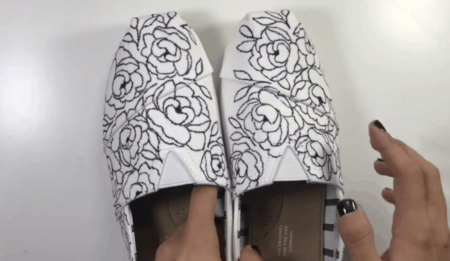 How To Draw Easy Step-By-Step Floral Doodles (and use them to DIY your ...