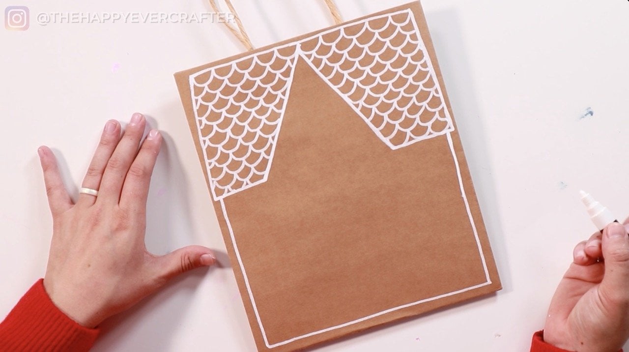 DIY Gingerbread House Gift Bag - The Happy Ever Crafter Inc.